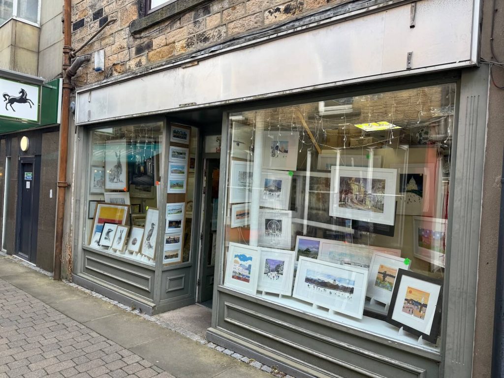 M & J Framing – Welcome To Lancaster!